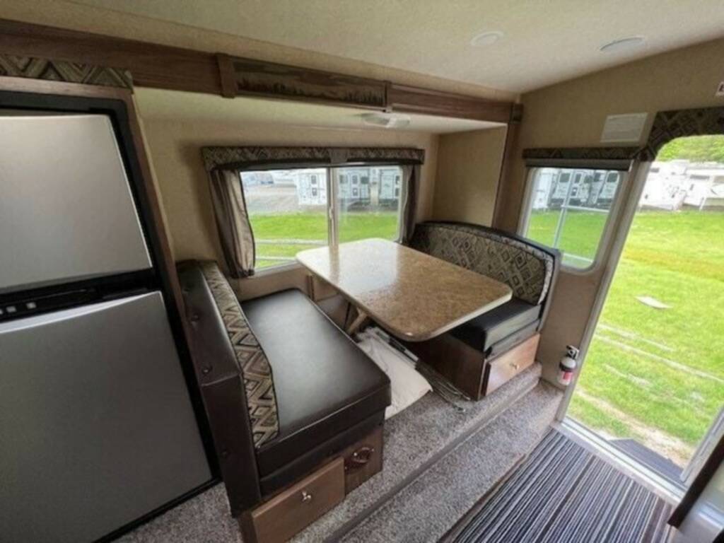 Arctic Fox Interiors - The RV Atlas