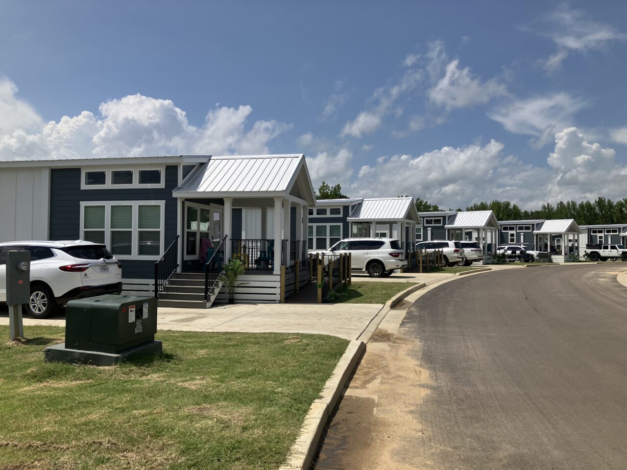 Roundabout Oxford RV & Water Resort in Oxford, Mississippi with Casita ...